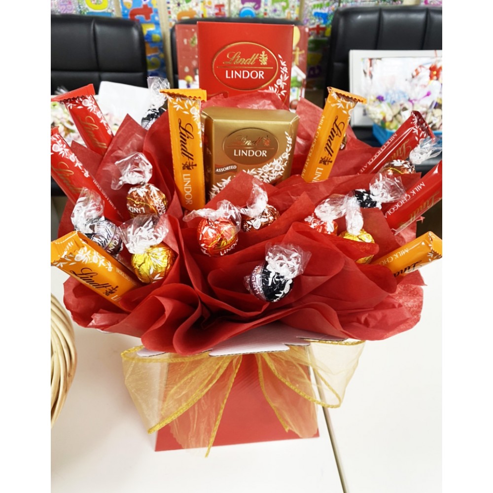 Luxury Assorted Lindor Chocolate Bouquet